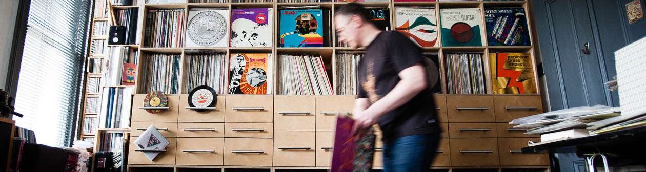 Dust & Grooves - Adventures in Record Collecting